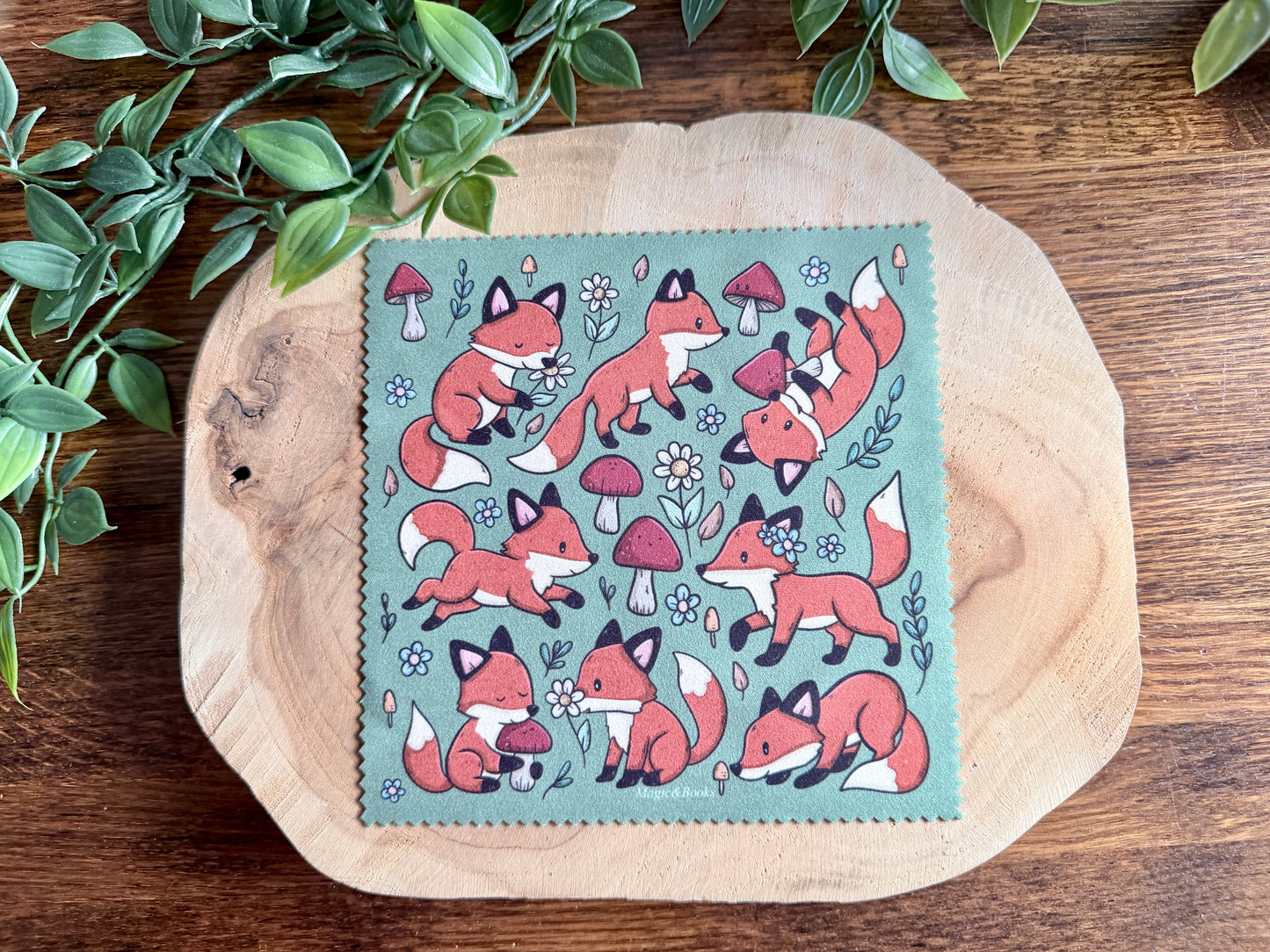 Baby Foxes Cleaning Cloth – Magic&Books